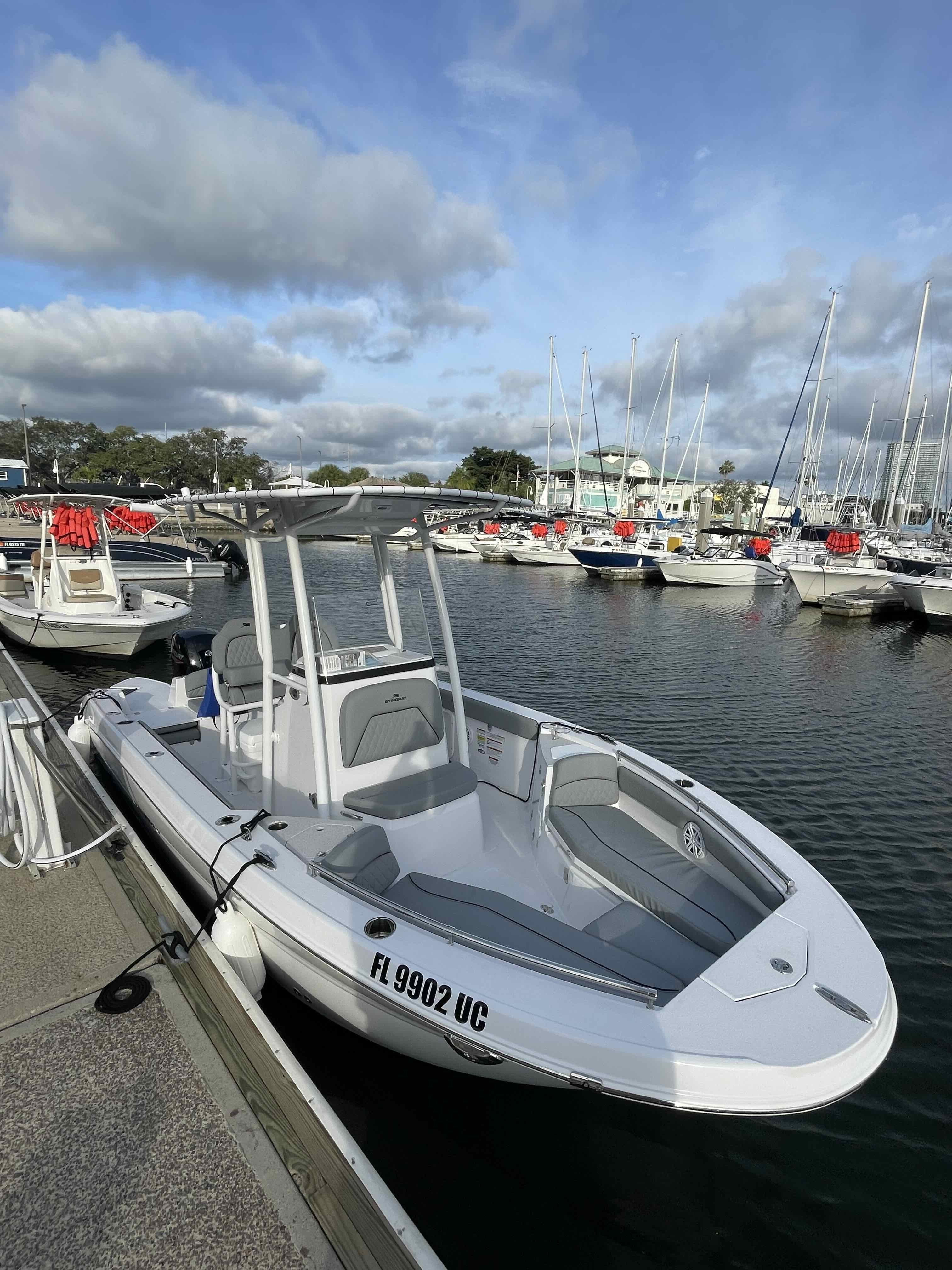 Freedom Boat Club | St. Petersburg Harborage Marina